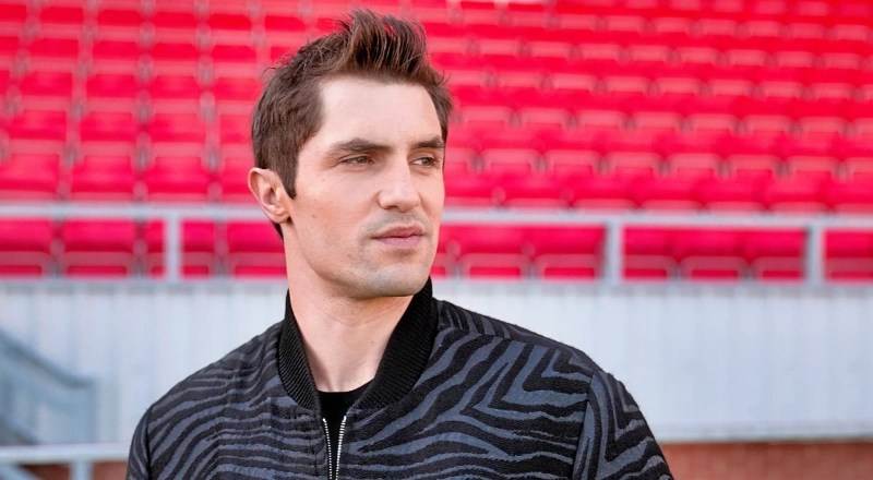 The Holy Birds at the Kitchen Window – The Wellington Files